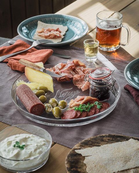 Hadeland Glassverk | Servise, Norgesglass og designklassikere ...