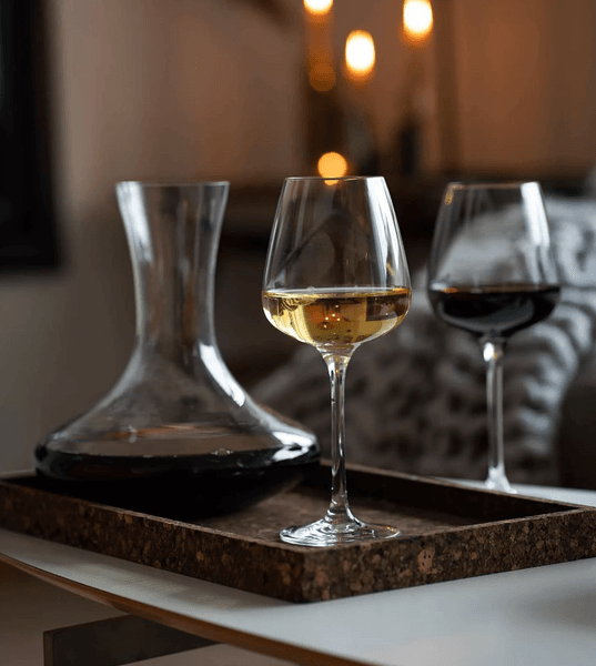 Hadeland Glassverk | Servise, Norgesglass og designklassikere ...